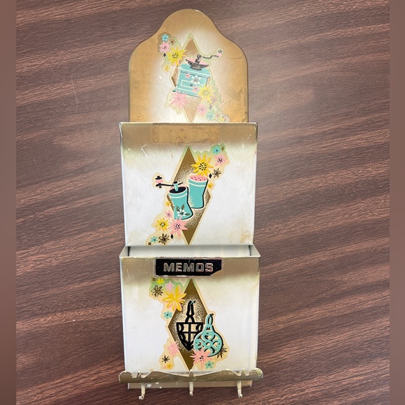 Wall Decor | Vintage Metal Mid Century Lettermemo Holder | Poshmark